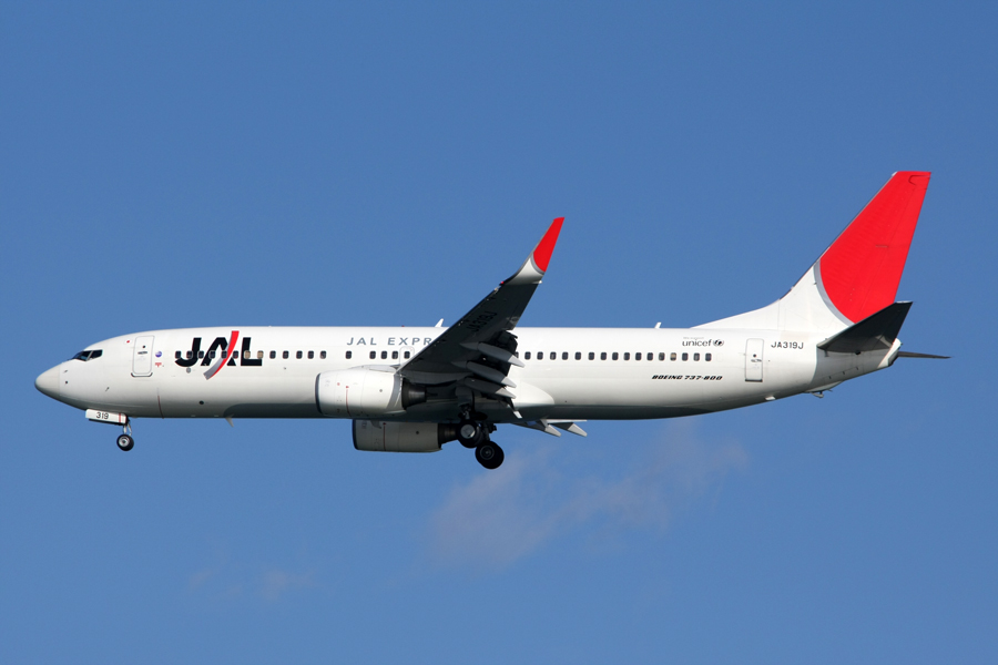 Japan Airlines - JAL(JAL Express) Boeing737-846