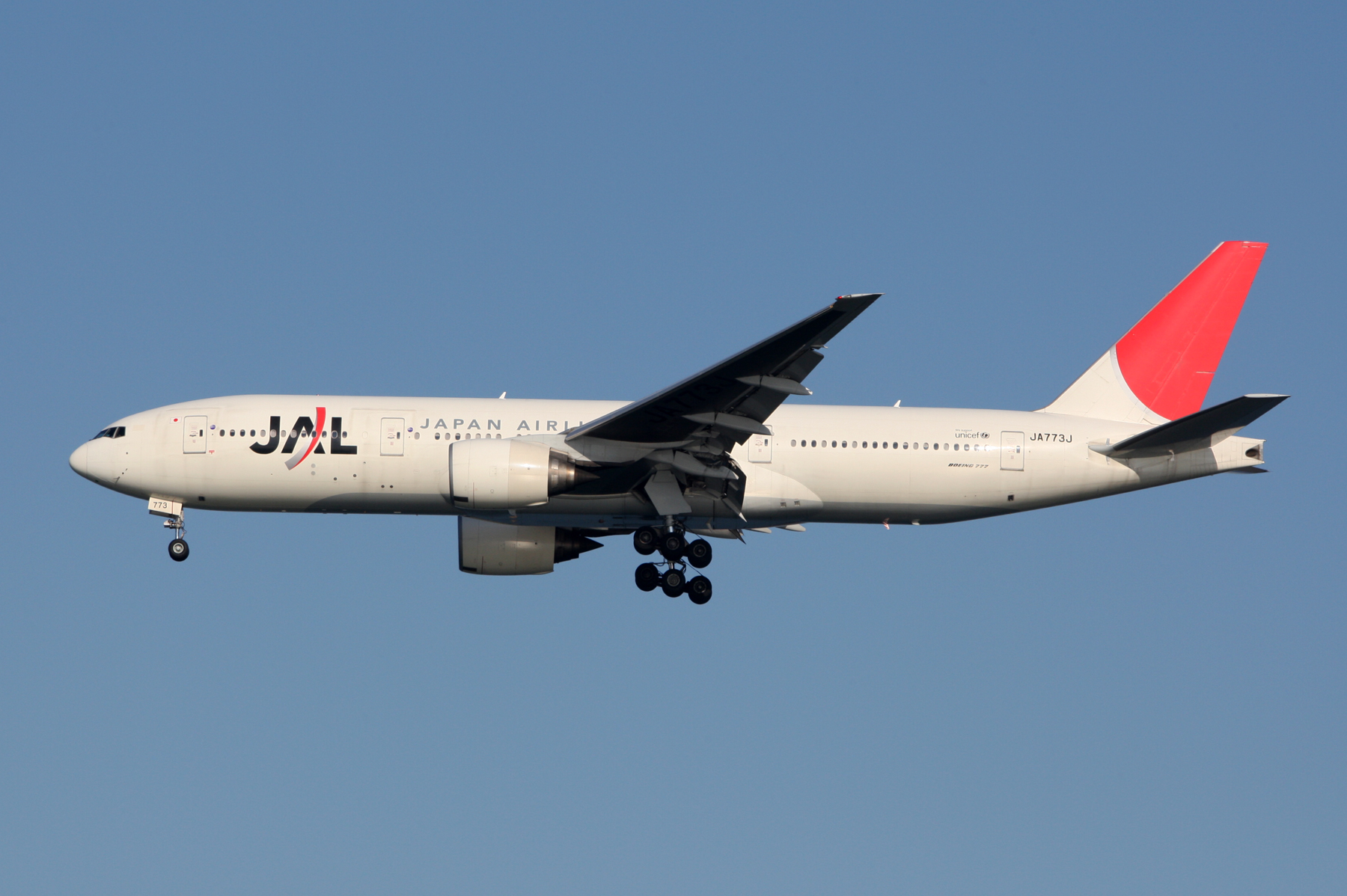 Japan Airlines - JAL Boeing777-246